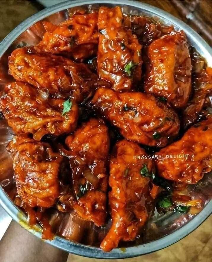 chillis momos – Maya Express