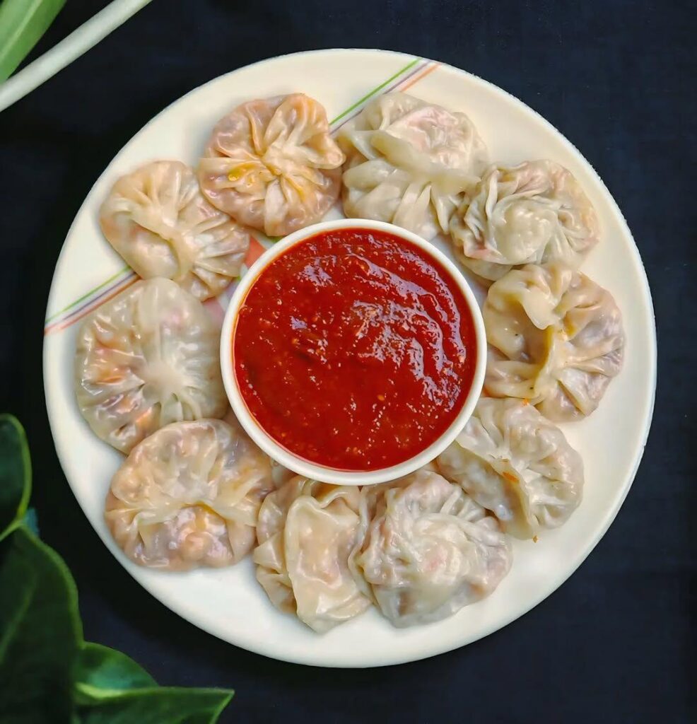 veg momos – Maya Express